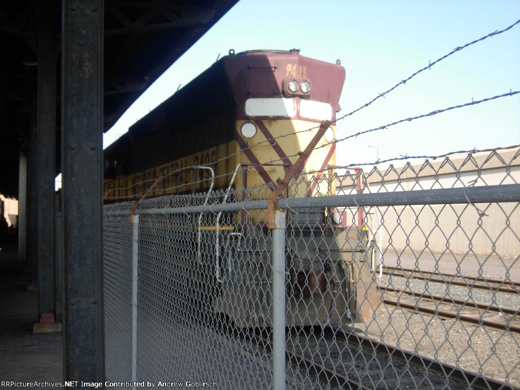 WC 7495 in Sunshine Day